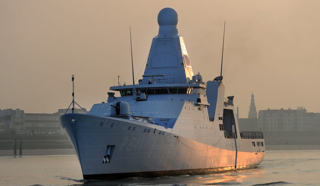 ΑΙΡΕΤΙΚΗ ΑΠΟΨΗ: Ενδιάμεση Λύση, ας "ξεχάσουμε" τις Karel Doorman, ας ...