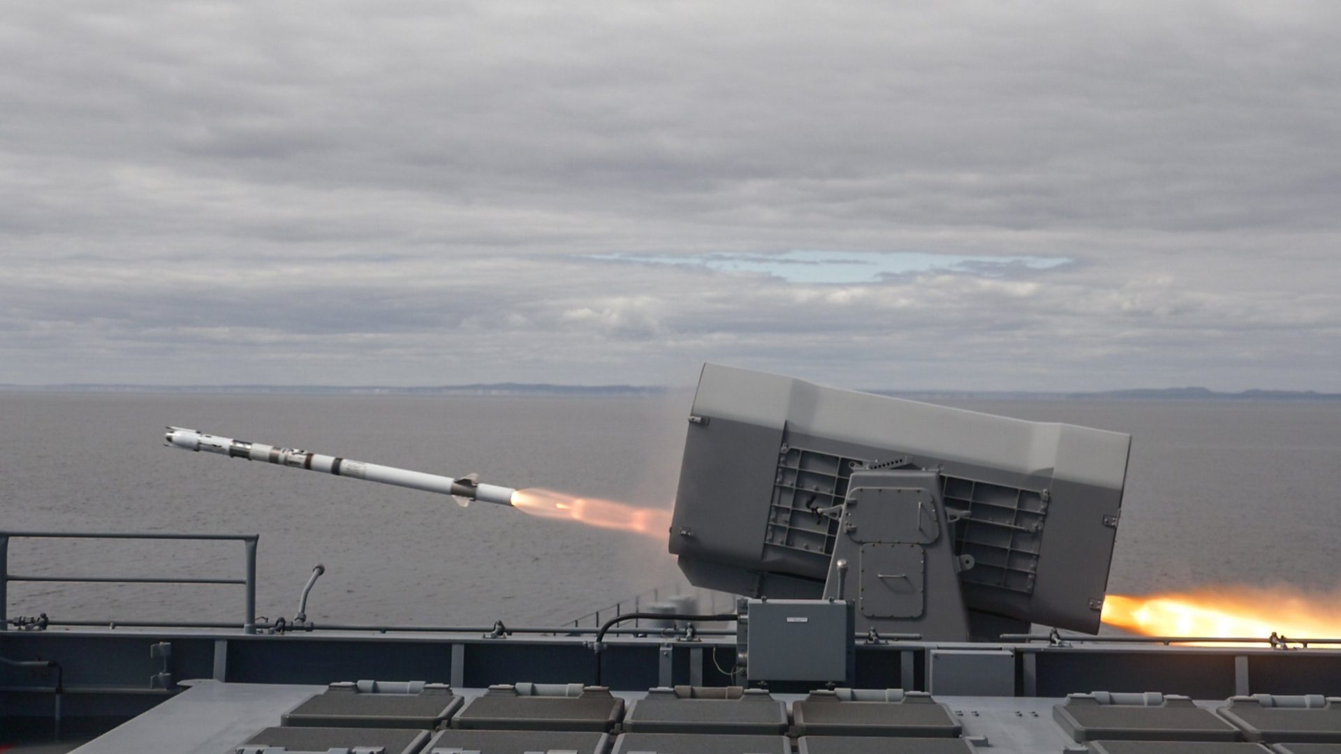 ΑΠΟΚΛΕΙΣΤΙΚΟ: Diehl Defence, μπορεί να εξοπλίσει τις κορβέτες και ...